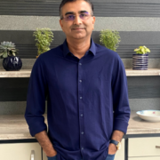 What Is Sales Acceleration? The Complete Guide 2021